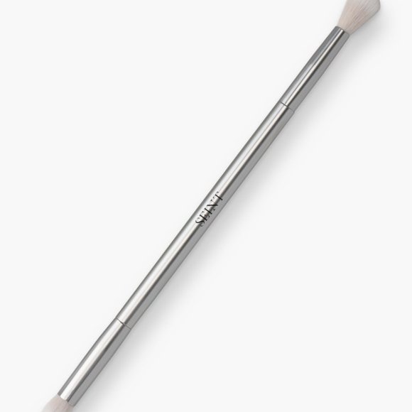 Makeup Seint Blur Brush Limited Edition Poshmark